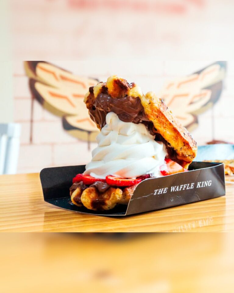 The Waffle King, a franquia que trouxe os tradicionais waffles belgas ...